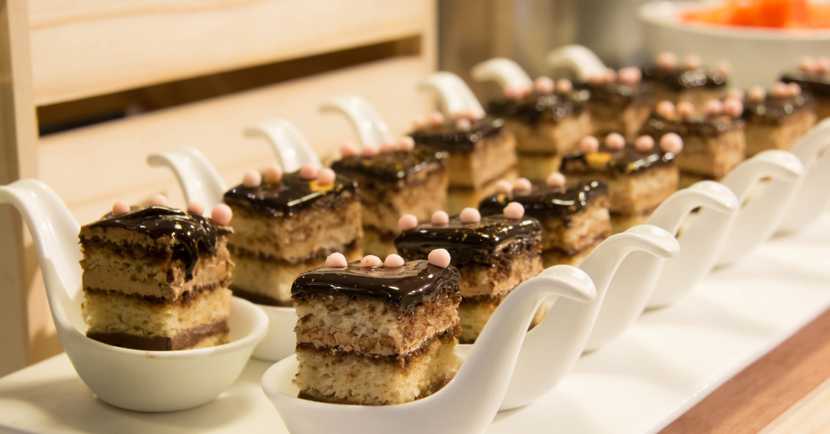Tamaños y Porciones de Pasteles | Guía Definitiva – Finitas
